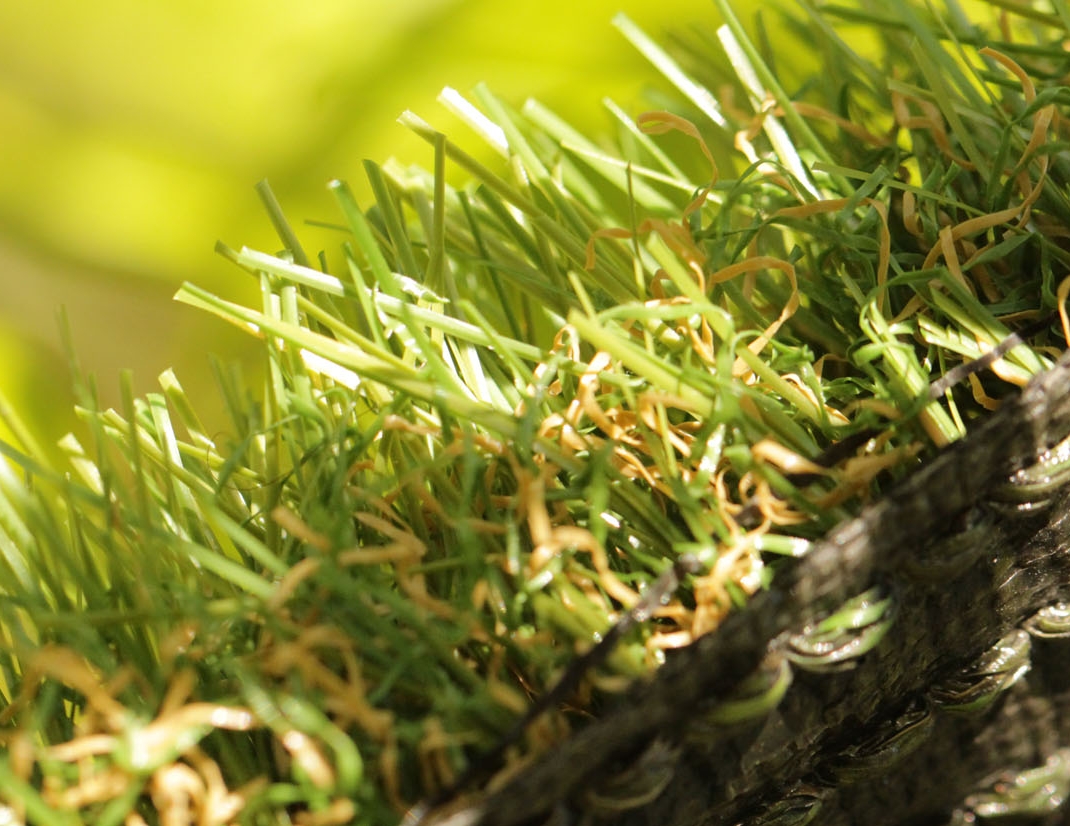 Softest Artificial Grass. Outdoor Carpet. Cashmere 40.